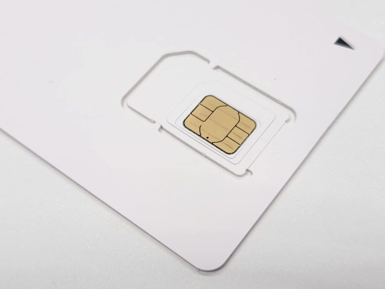 pSIMって何？ eSIMとの違いは？ SIMカードの歴史と種類 - esim.love